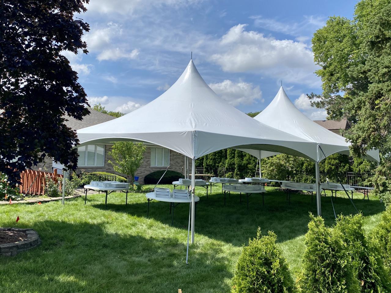 20×40 Tent Package – Round Tables – Heartland Tents & Event Rentals