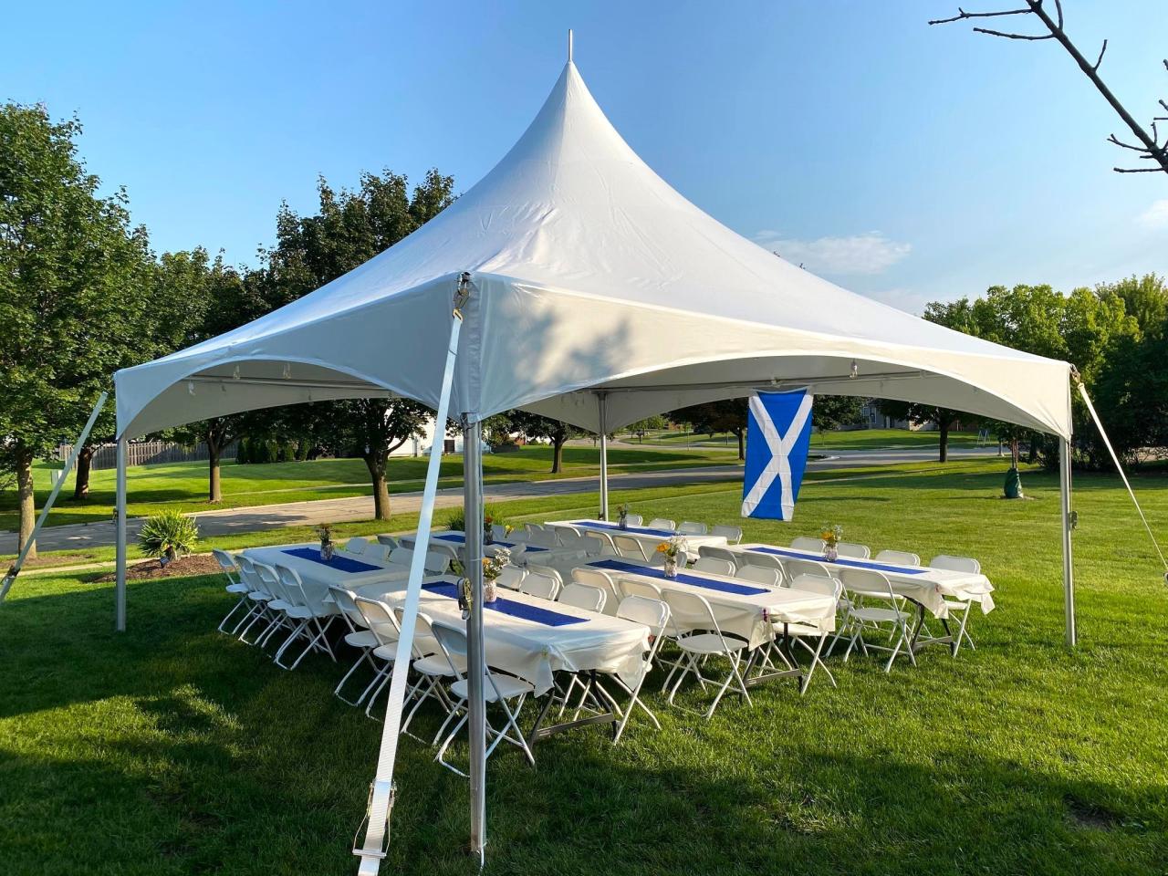 20×20 Tent Package – Rectangular Tables – Heartland Tents & Event Rentals